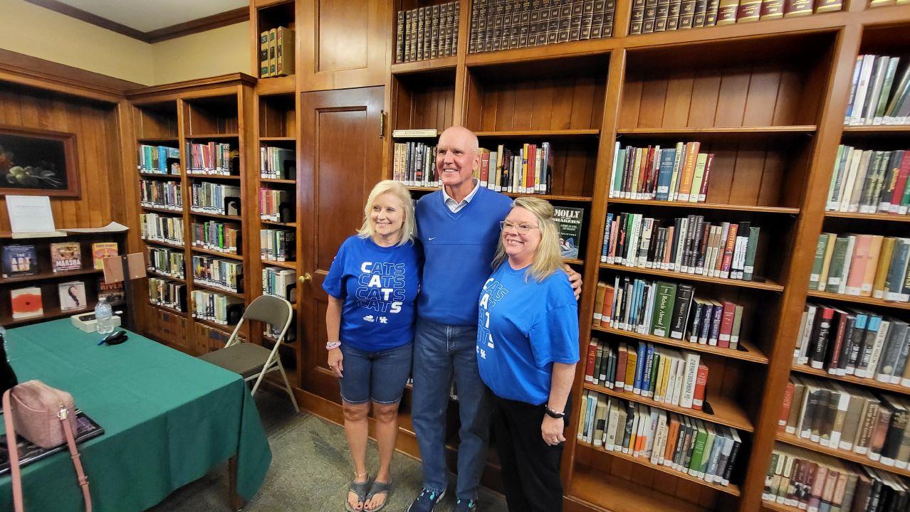 New Macy book focuses on UK hoops history | The Interior Journal